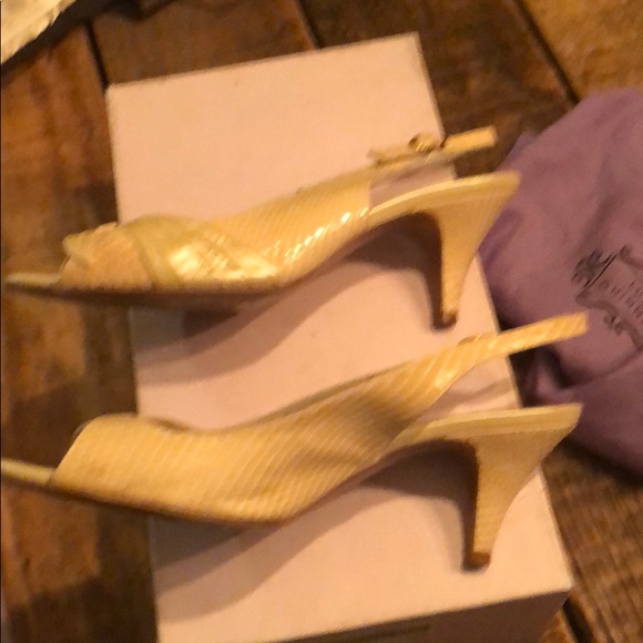 Lulu Guinness | Shoes | Lulu Guinness Bone Color Snake Skin Open Toe ...